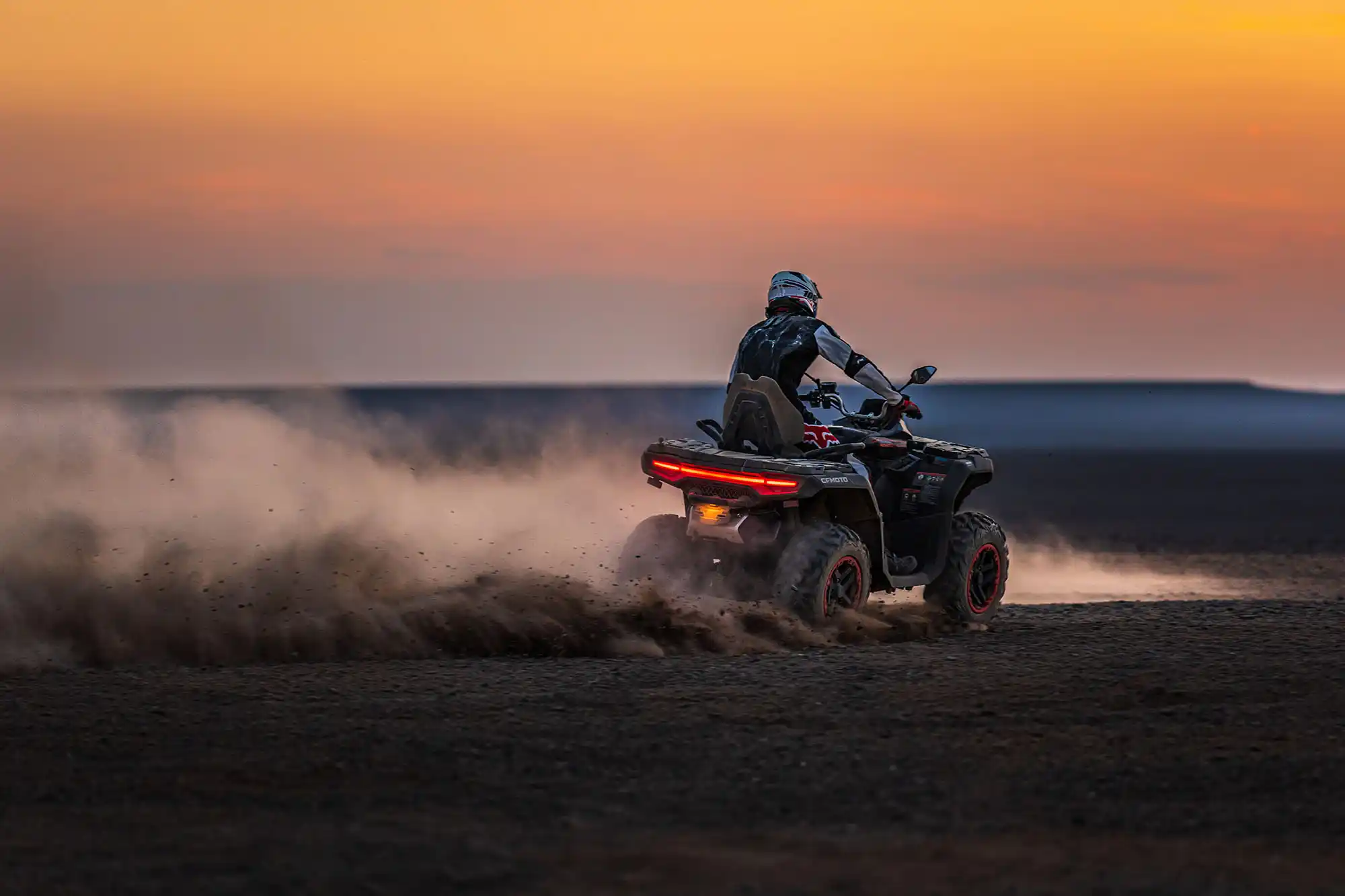 CFMOTO CFORCE 1000 Black Line | Encore plus puissant